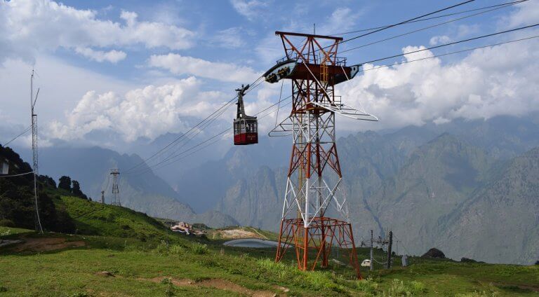 Auli ropeway – Uttarakhand Trip Trek