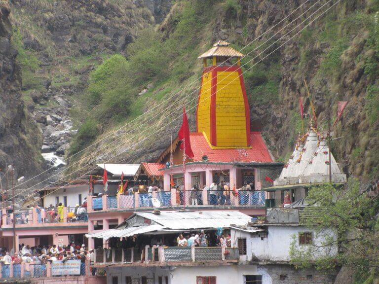Yamunotri Temple – Uttarakhand Trip Trek